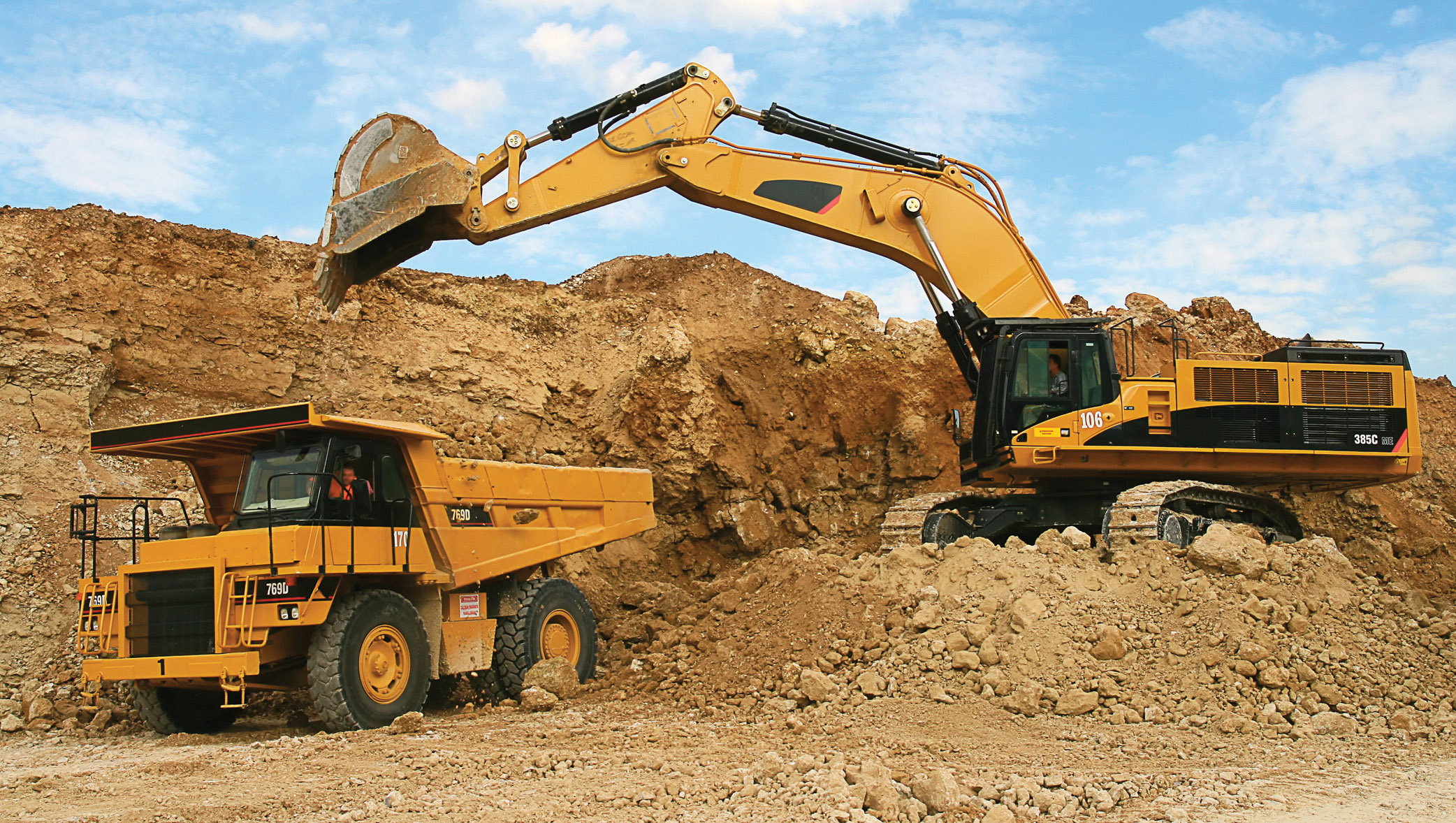 New Requirements: Key trends and innovations in earthmoving equipment ...