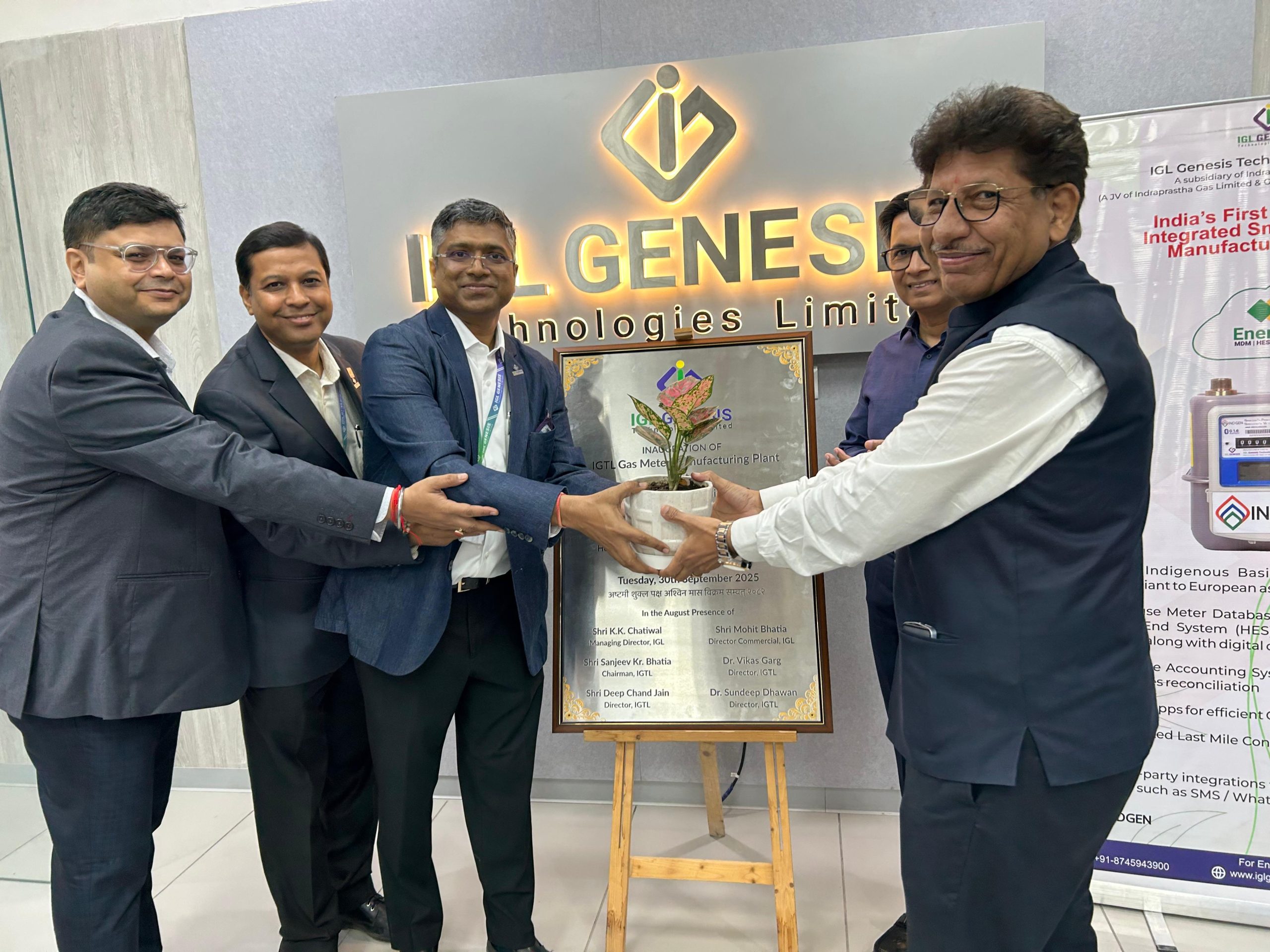 Union Minister of Petroleum and Natural Gas inaugurates IGL Genesis ...